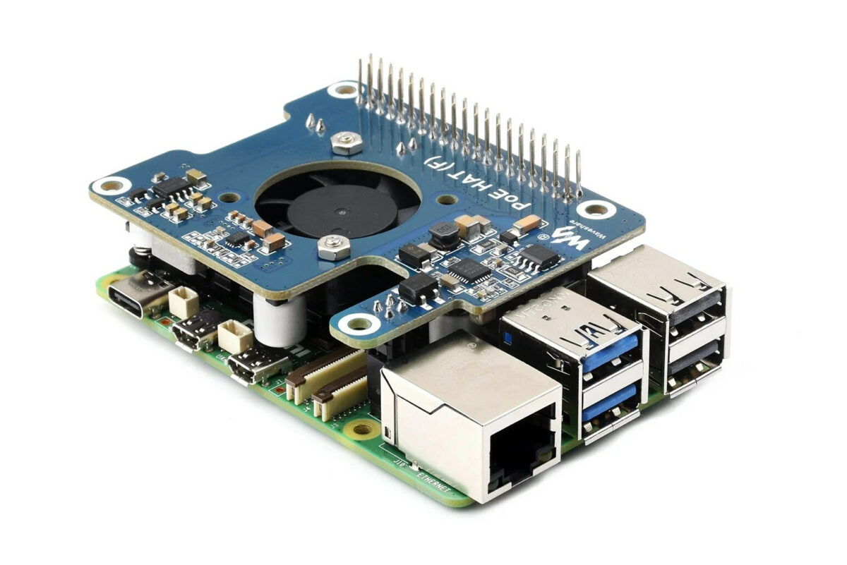 บอร์ด PoE HAT+ สำหรับ Raspberry Pi 5 พร้อมระบบระบายความร้อน - CNX Software